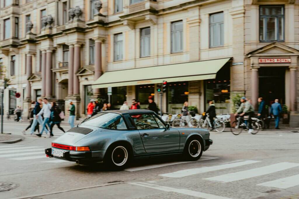 Agile Delivery for Automotive Model Comparison Tool | BremmConsult